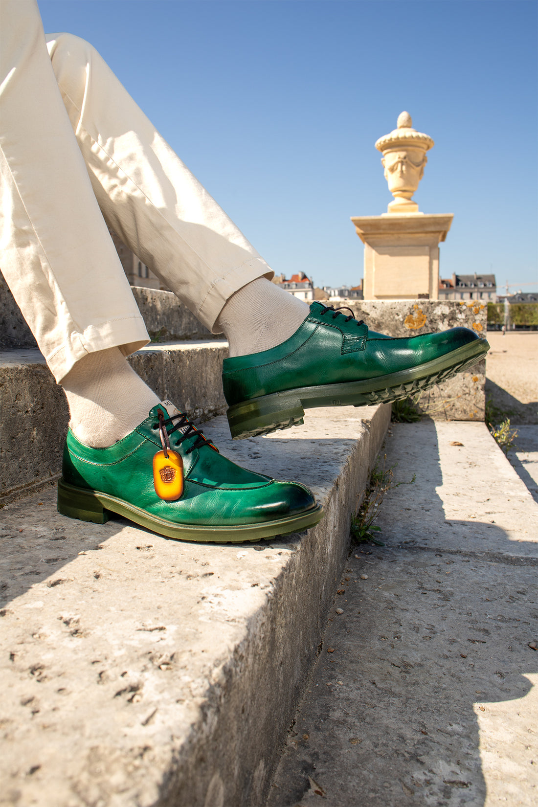 Brogues, wingtip, cap toe: all about different shoe toe caps – Melvin ...