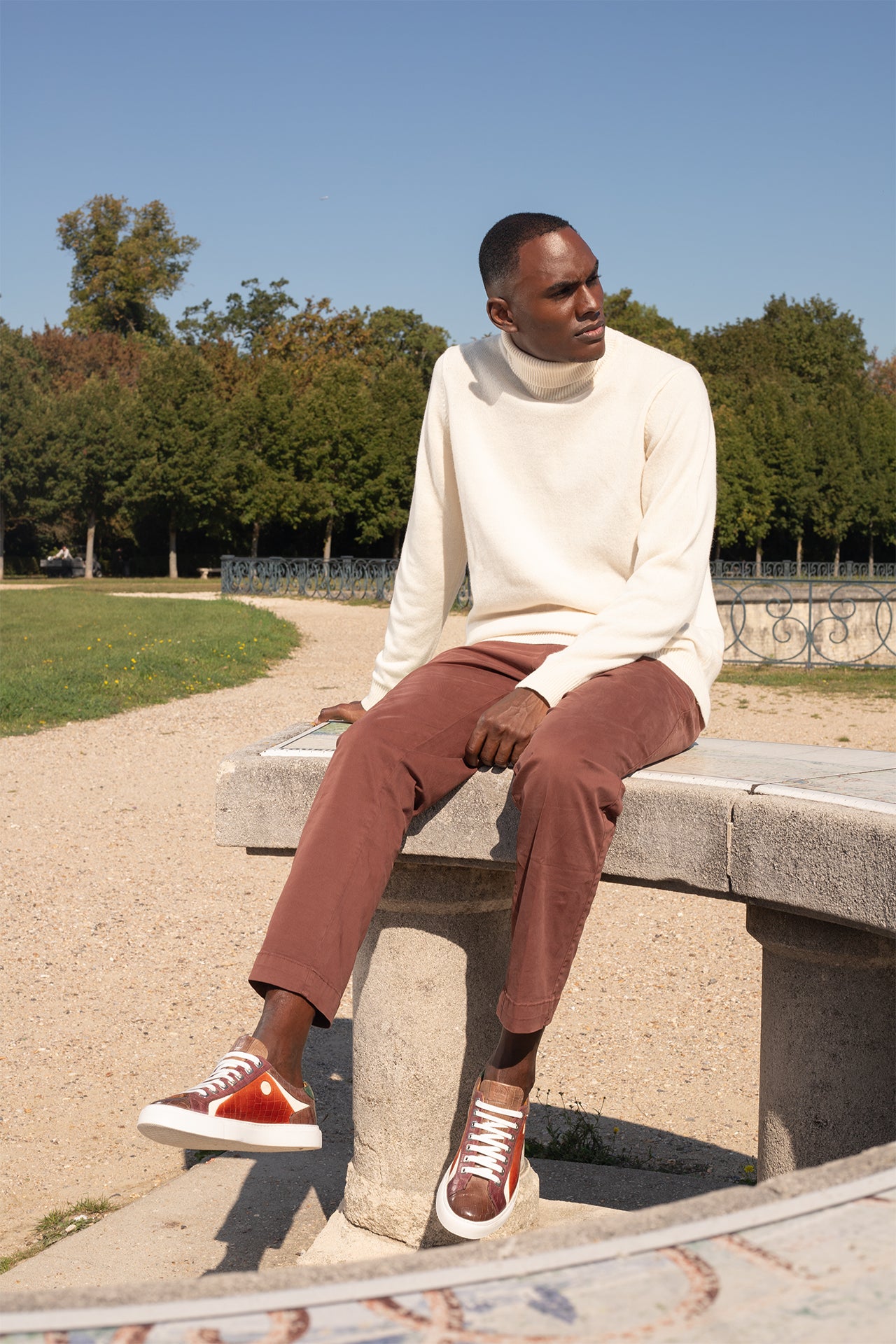 Leather shoes and fashion accessories by Melvin & Hamilton