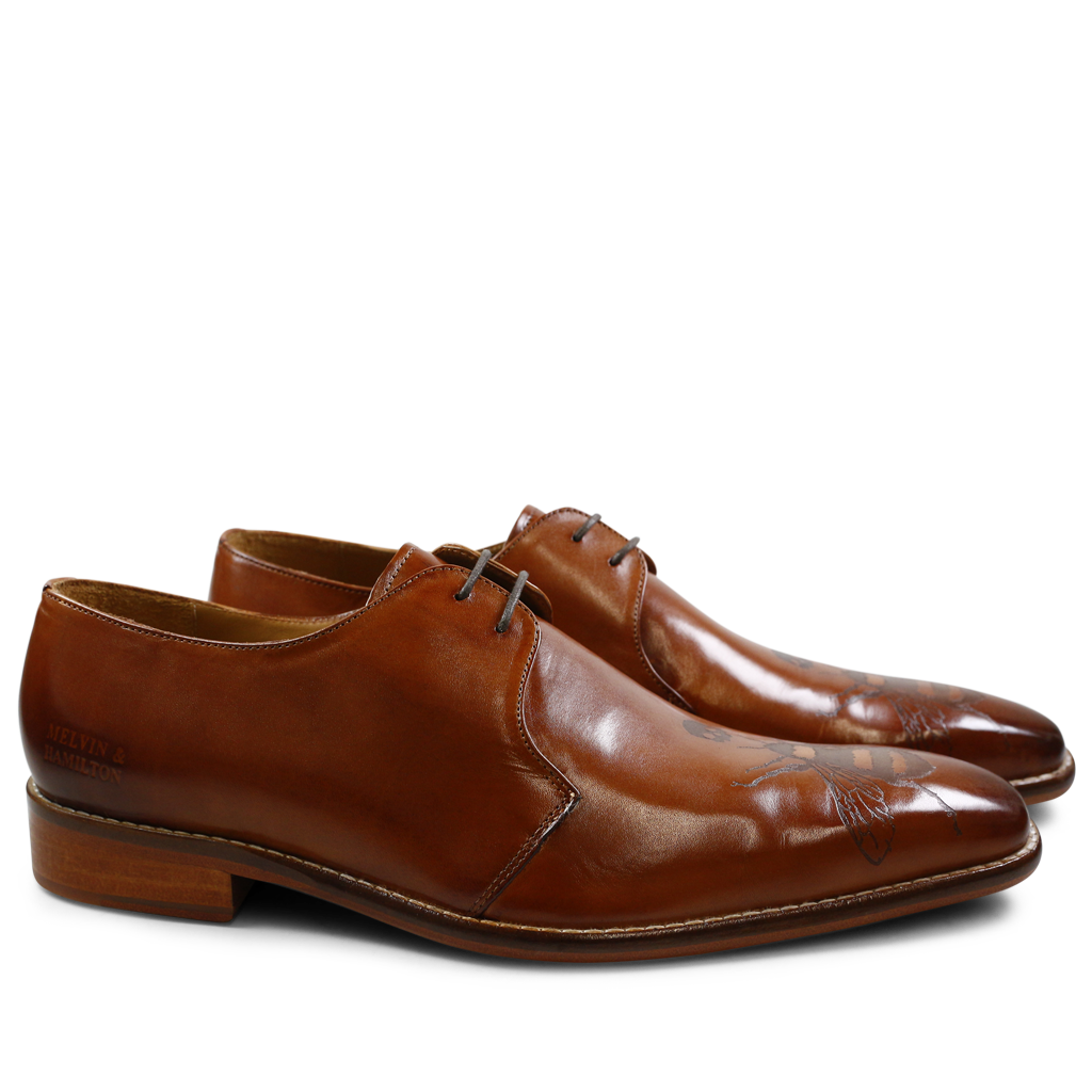Clark 14 Crust Tan Lasercut Bee – Melvin & Hamilton