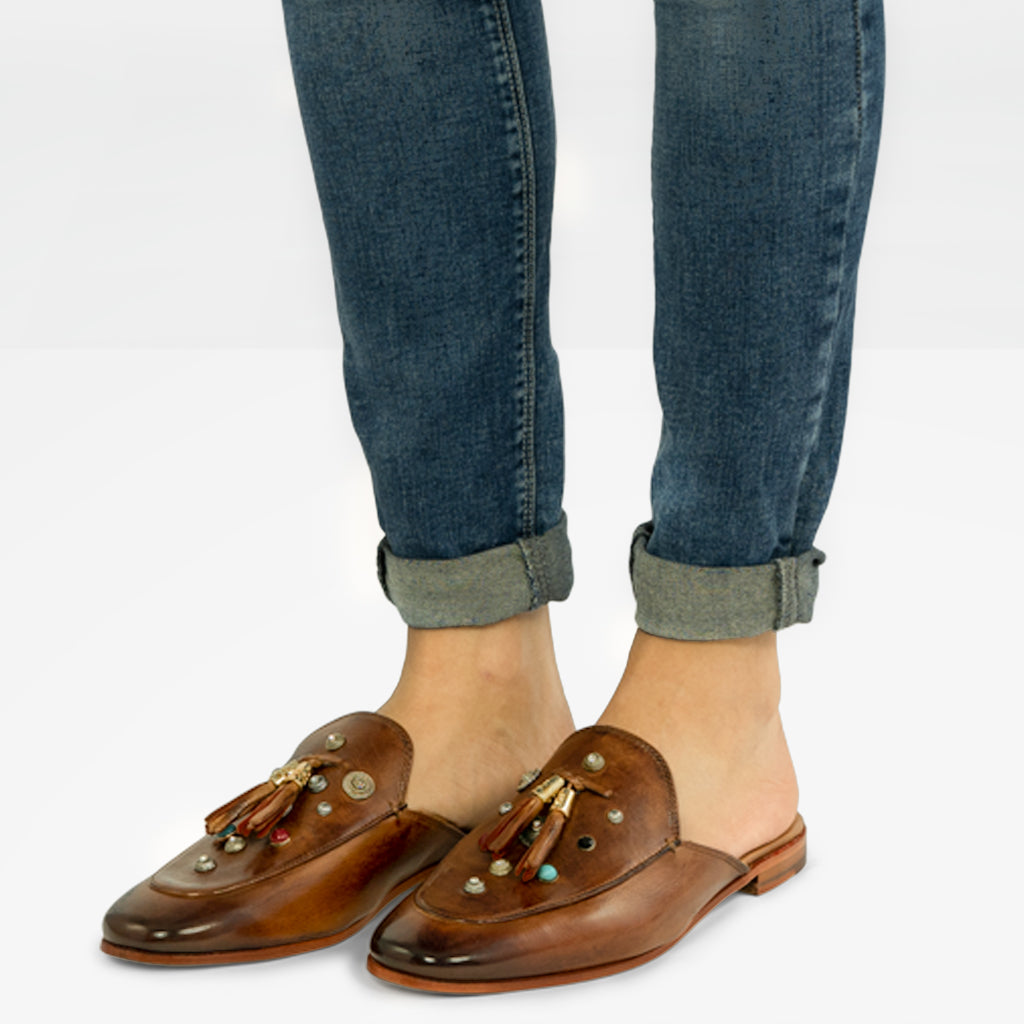 Scarlett 2 Milano Tan Rivets – Melvin & Hamilton
